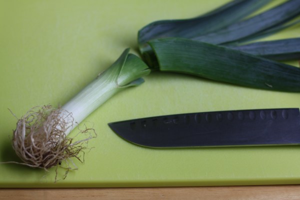 How to Clean and Slice Leeks | The Gourmand Mom
