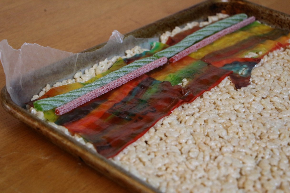Rice Krispie Treat ‘Sushi’ | The Gourmand Mom